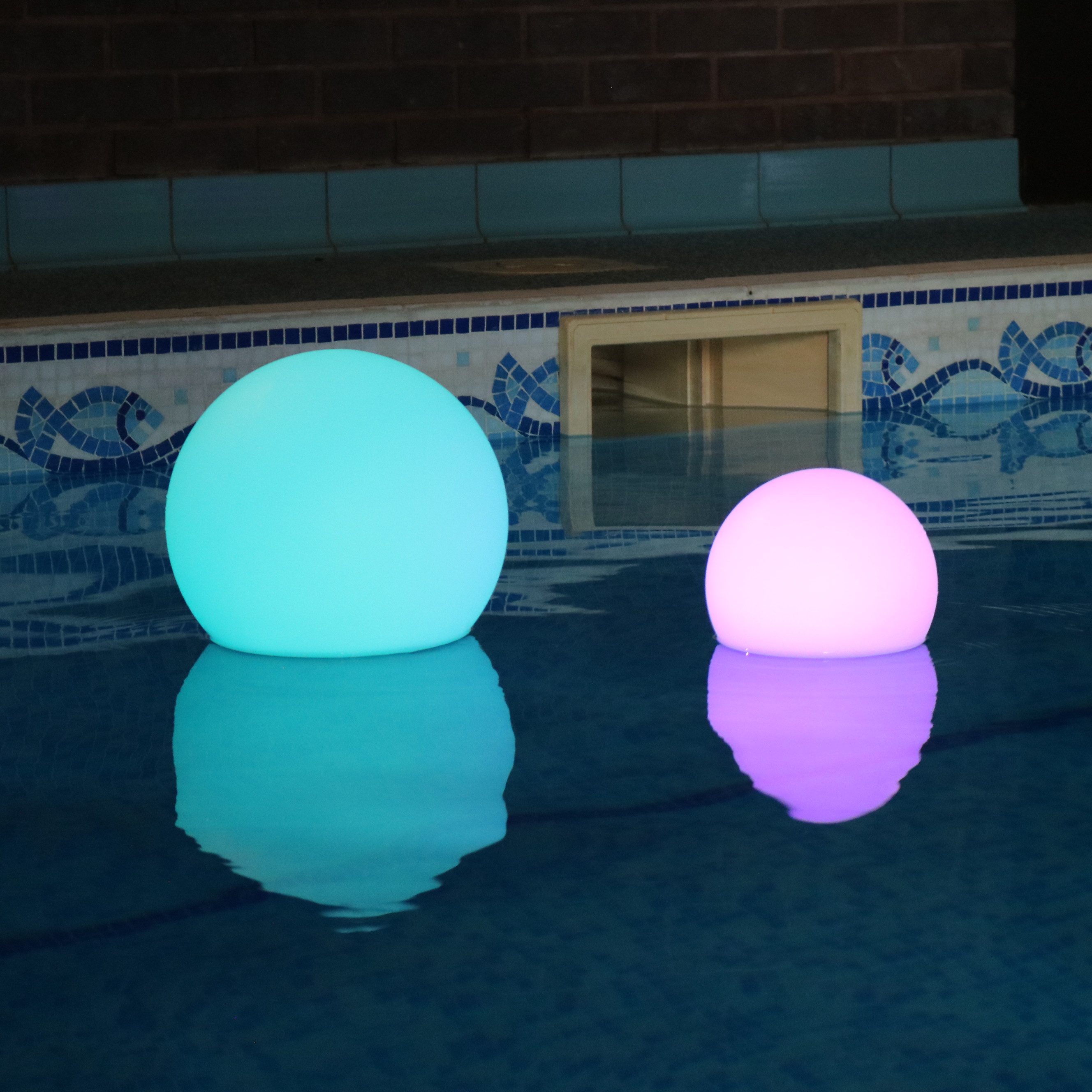 Datasheet - Floating Rechargeable Lights | Guru